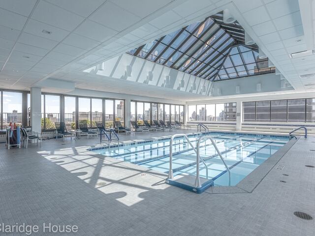 Claridge House in Upper East Side, Manhattan: rentals (2 no-fee ads)