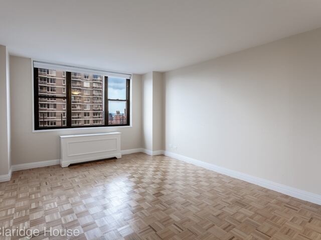 Claridge House in Upper East Side, Manhattan: rentals (3 no-fee ads)